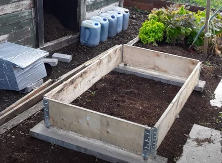 BeagleHardware.com Pallet Hinges